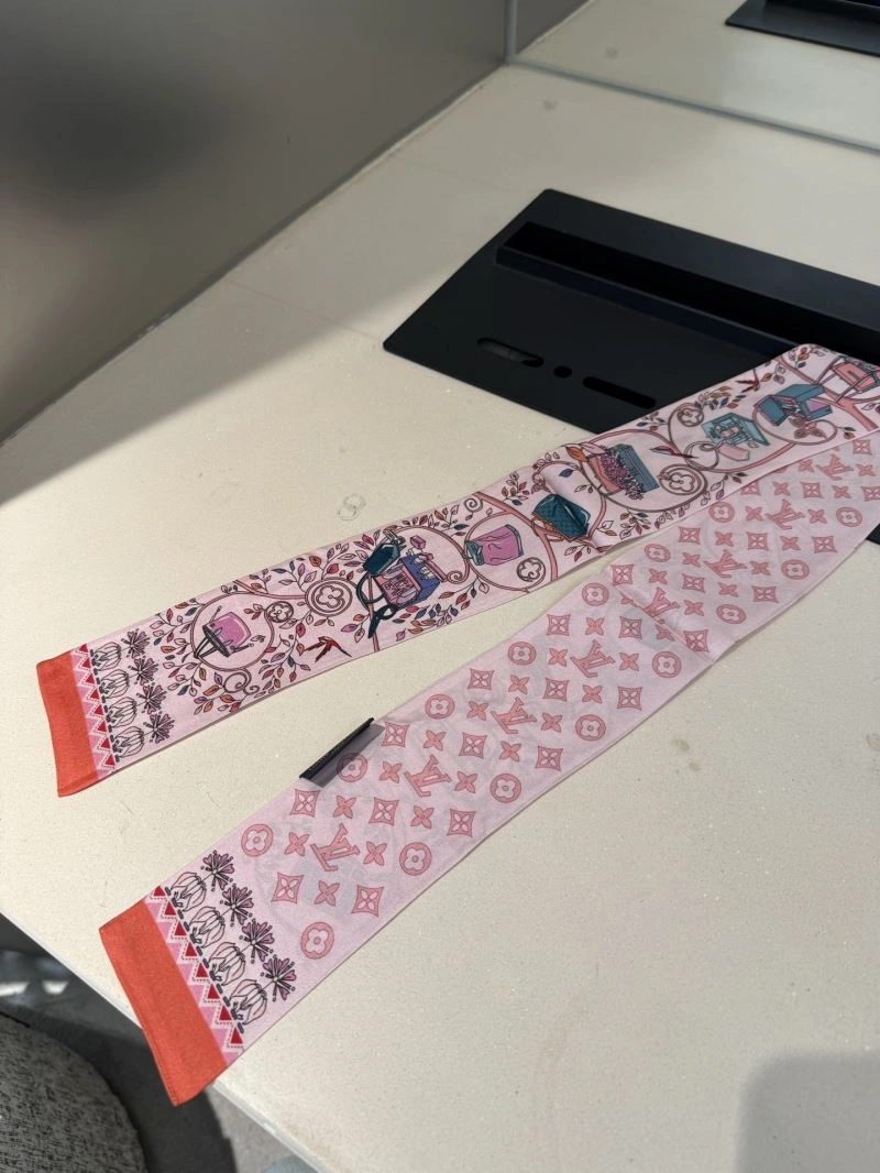 Low-cost Louis Vuitton Silk
