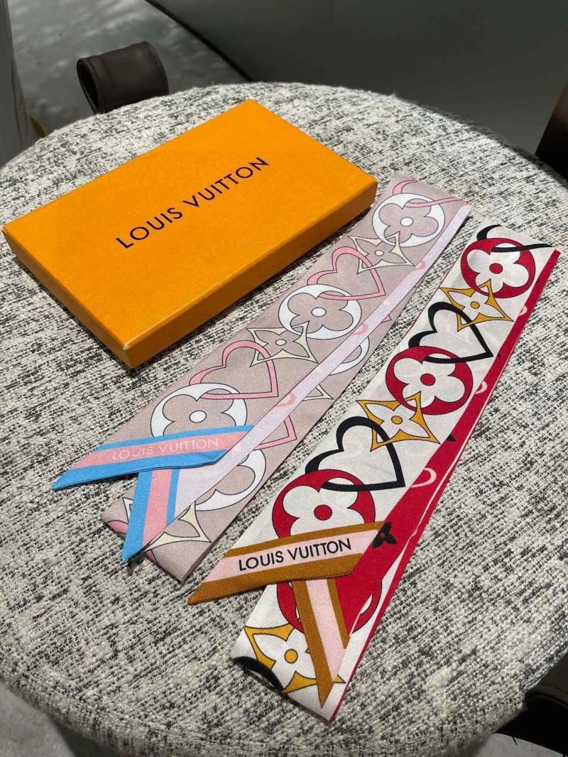 Bargain Louis Vuitton Silk