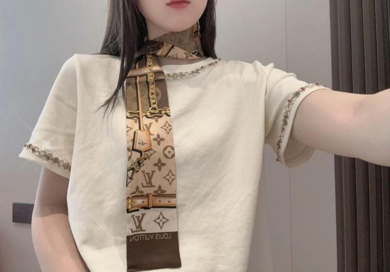 Louis Vuitton Silk