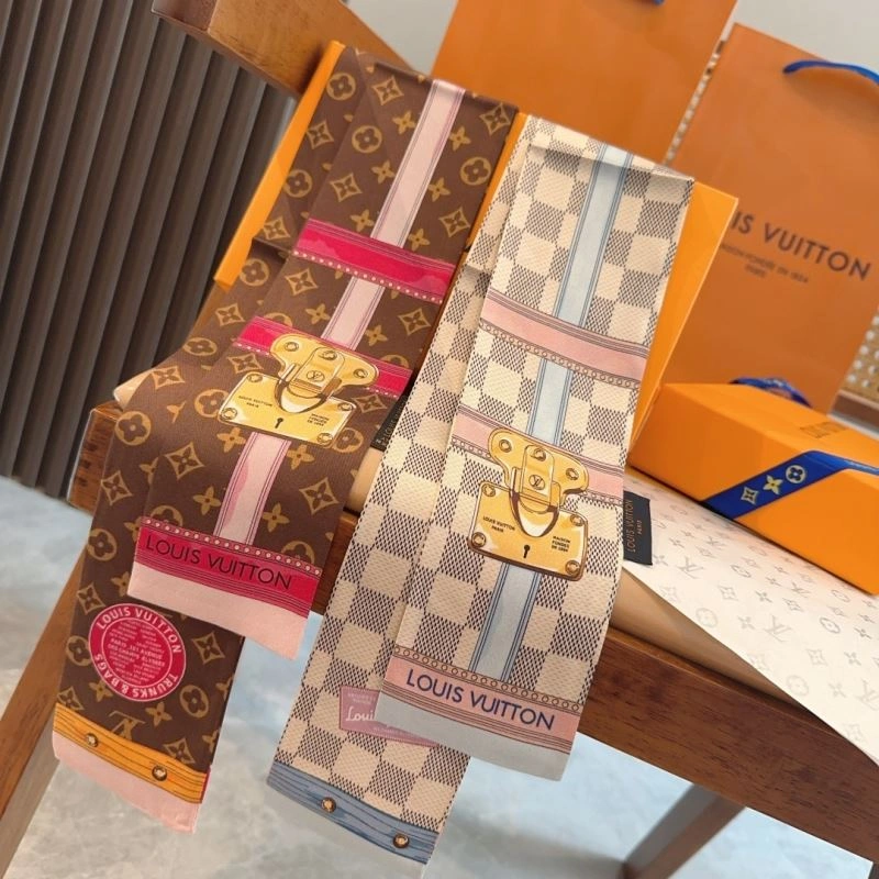 Top match Louis Vuitton Silk