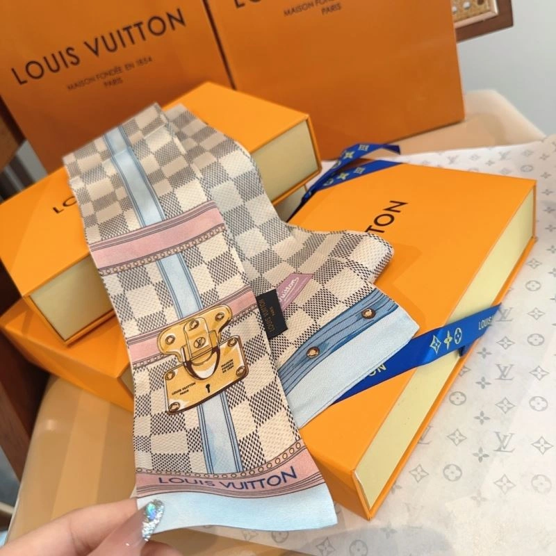 Top match Louis Vuitton Silk