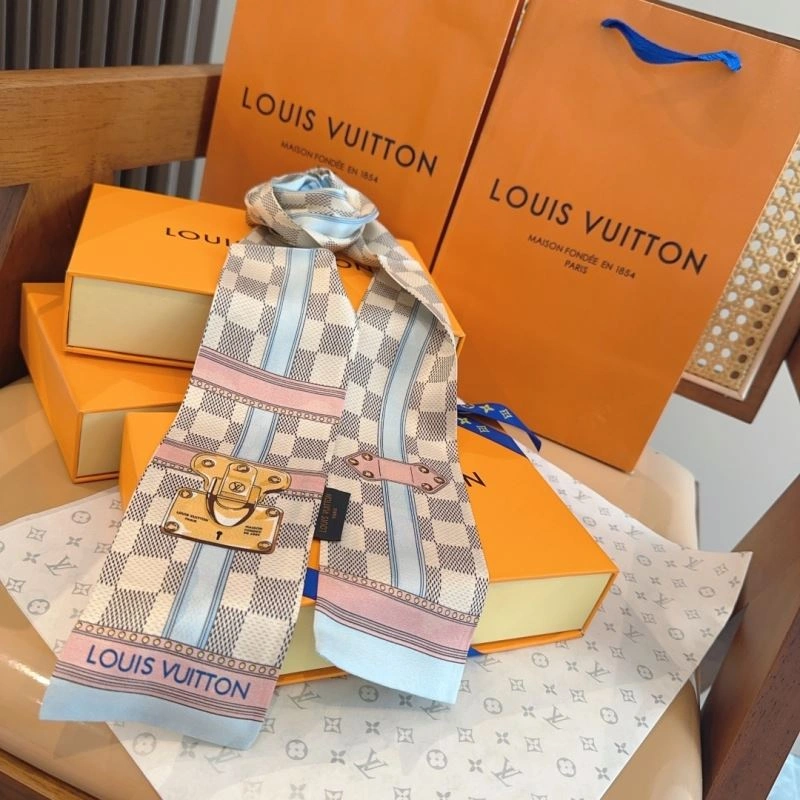 Top match Louis Vuitton Silk