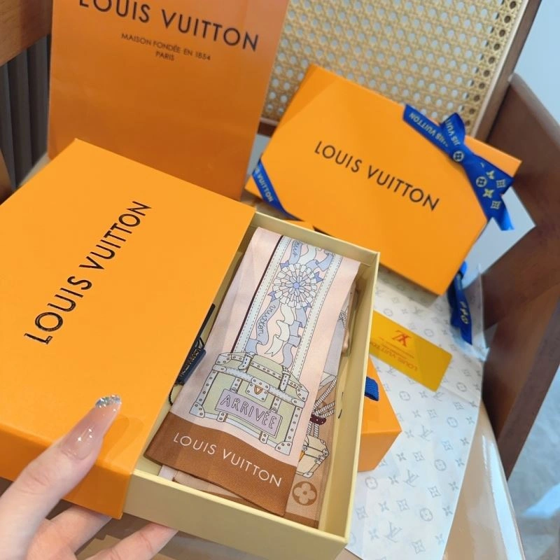 Mirror quality Louis Vuitton Silk