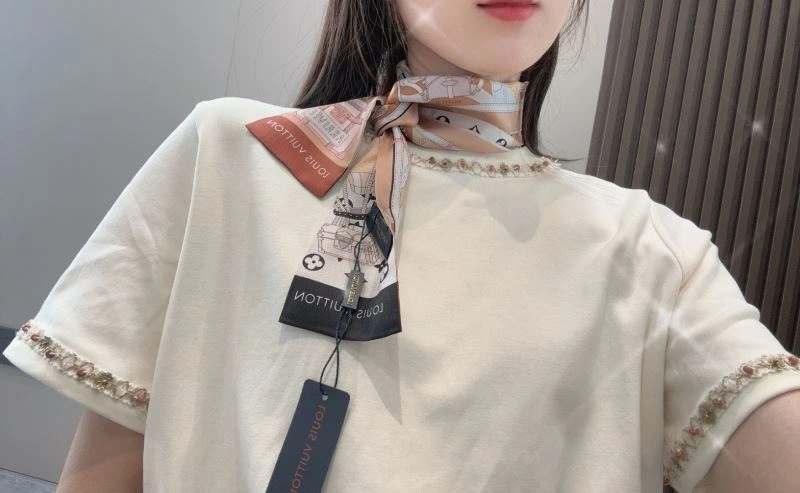 Louis Vuitton Silk