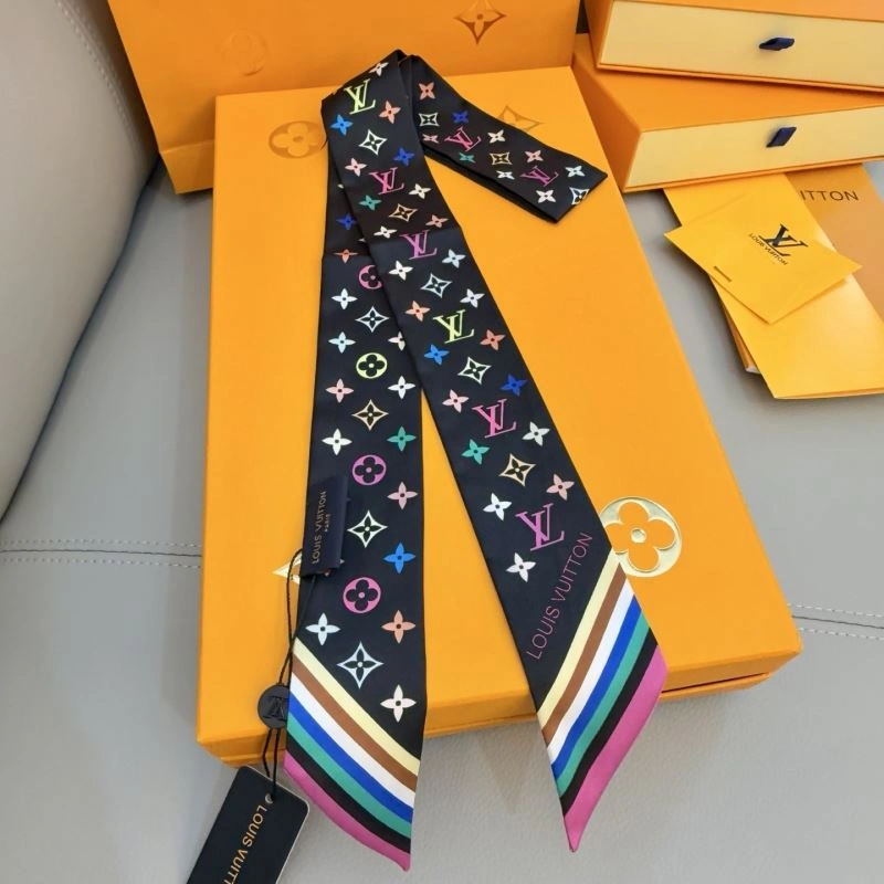 Top mirror Louis Vuitton Silk
