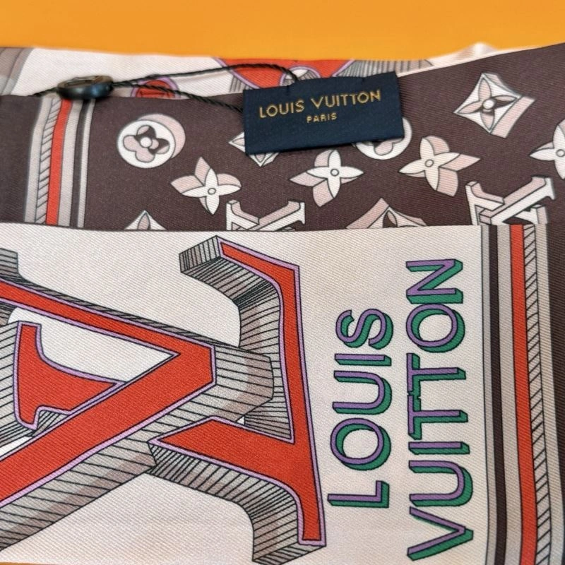 Inexpensive Louis Vuitton Silk