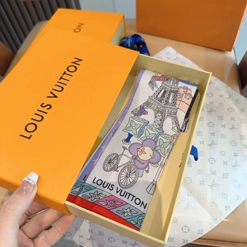 Brand-authenticated Louis Vuitton Silk