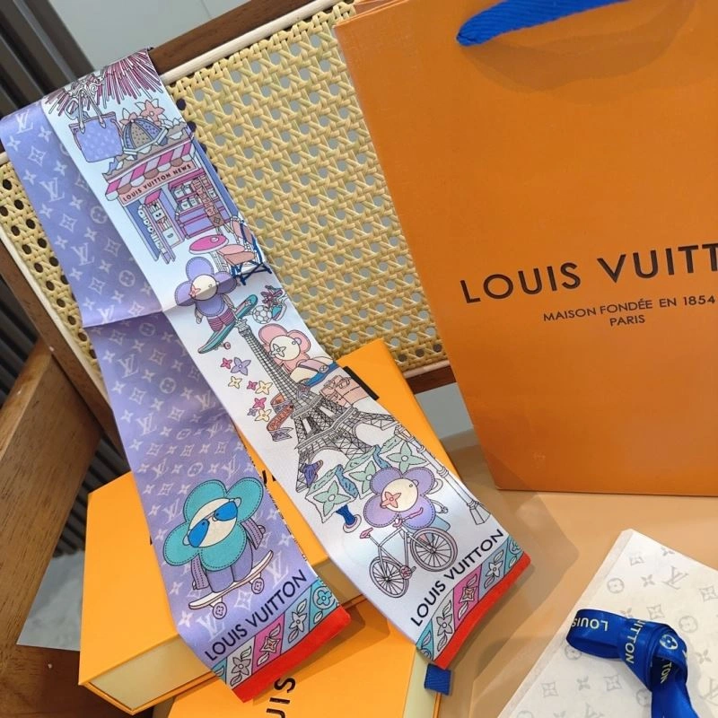 Brand-authenticated Louis Vuitton Silk