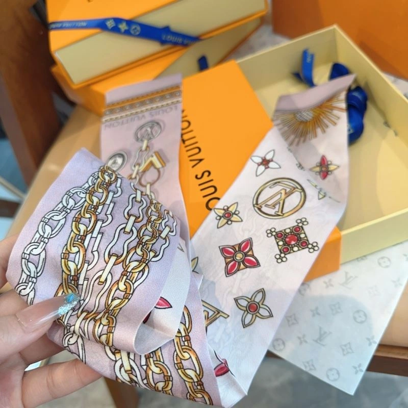Low-cost Louis Vuitton Silk