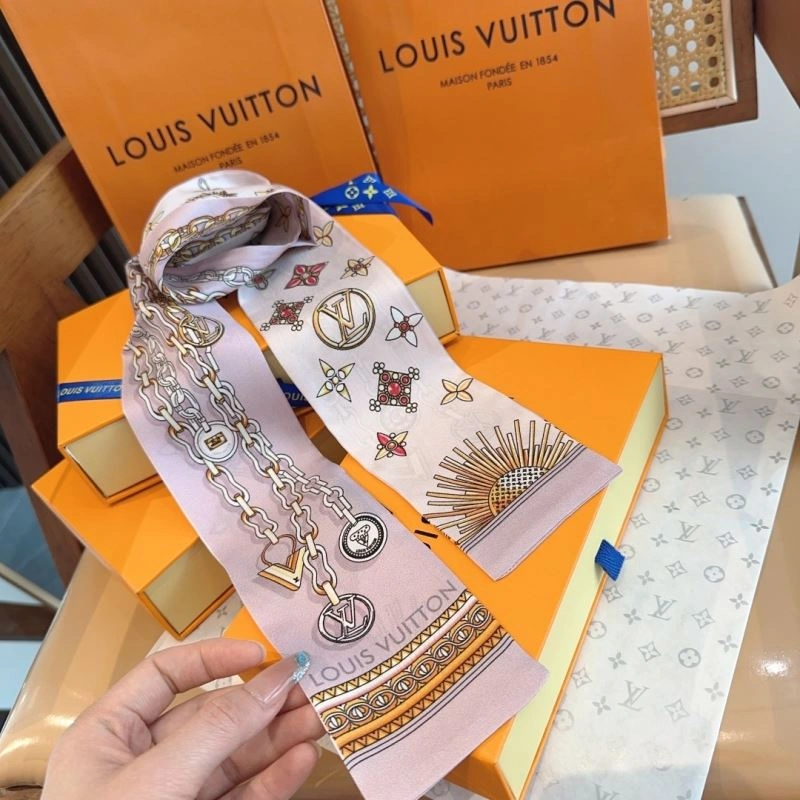 Low-cost Louis Vuitton Silk