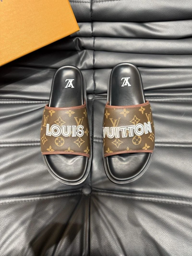 Louis Vuitton Slippers
