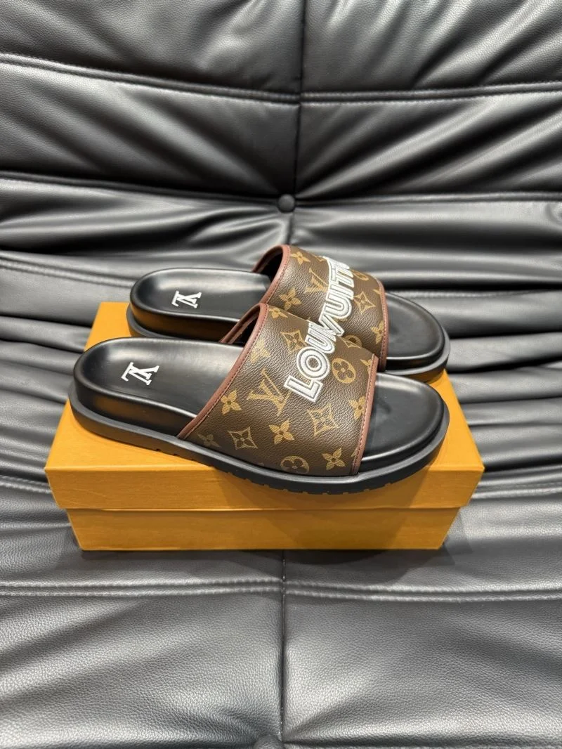 Accurate model Louis Vuitton Slippers