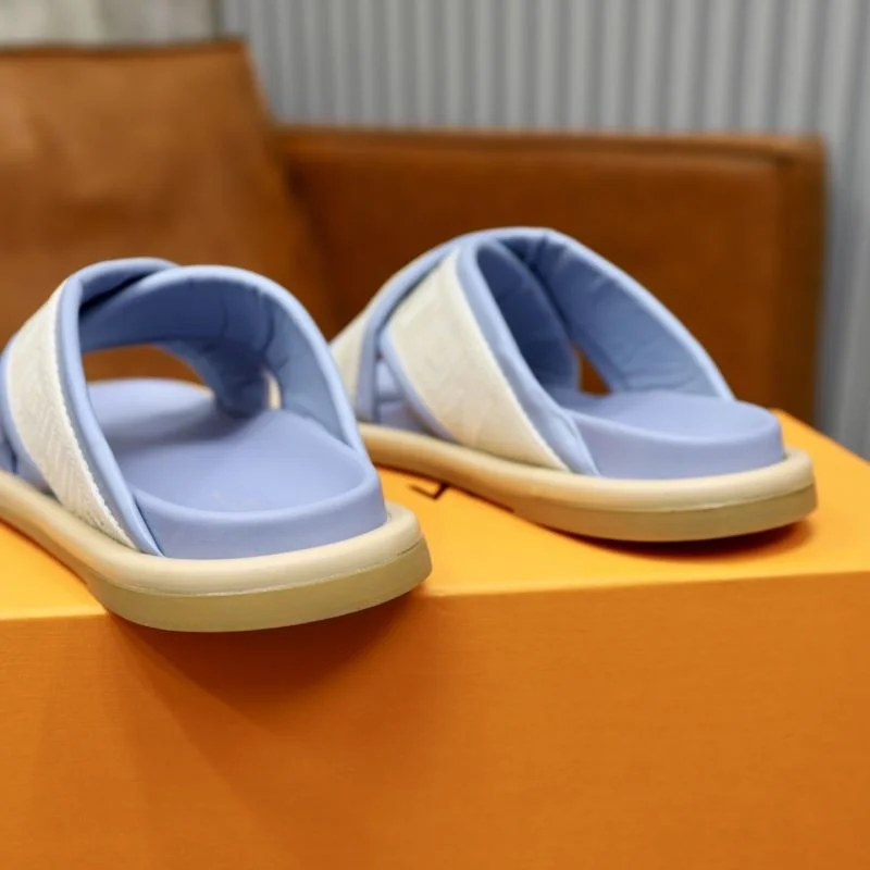 Bargain Louis Vuitton Slippers