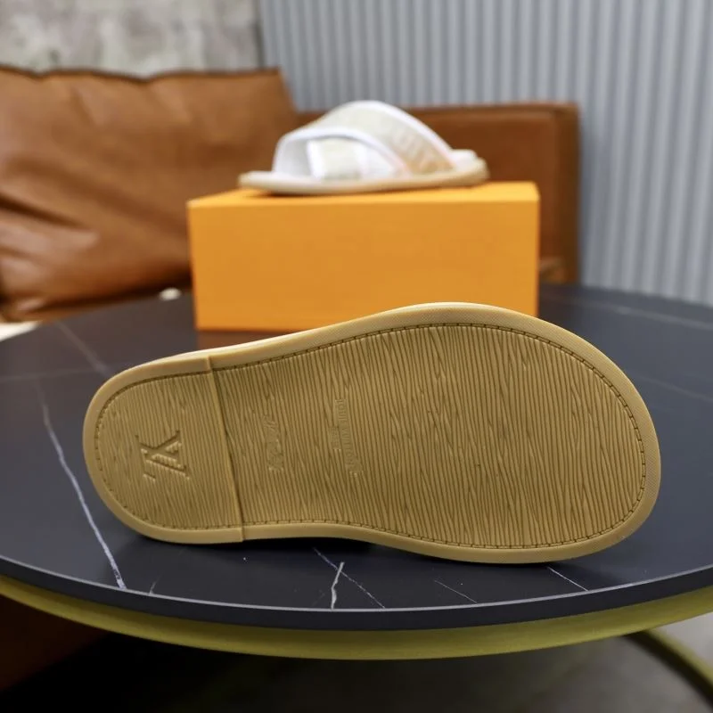 Discounted Louis Vuitton Slippers