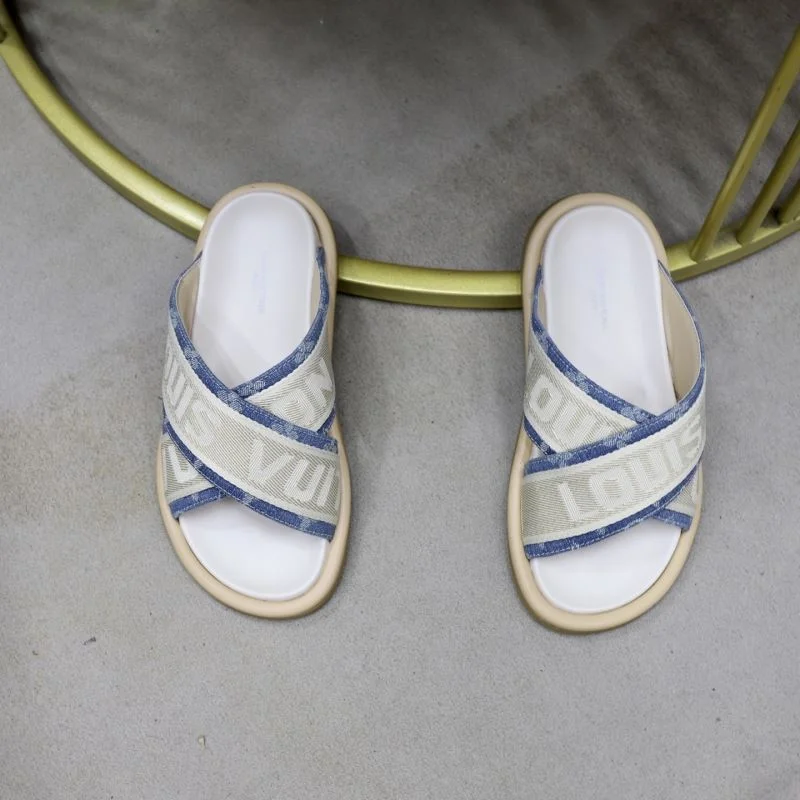 Bargain Louis Vuitton Slippers