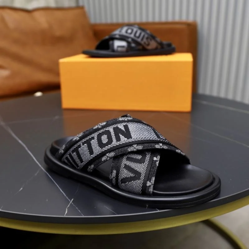 Bargain Louis Vuitton Slippers