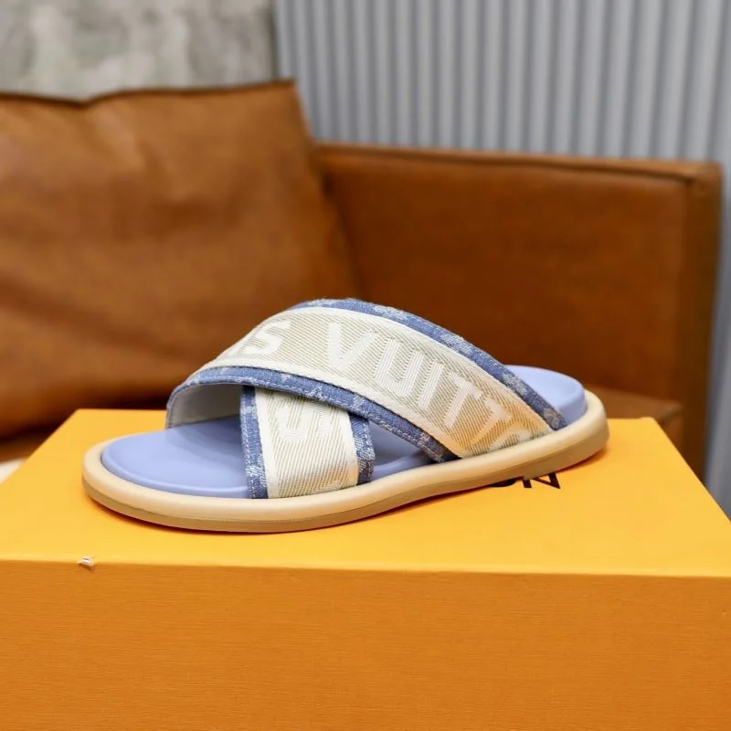 Low-cost Louis Vuitton Slippers