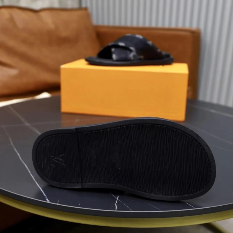 Precise copy Louis Vuitton Slippers