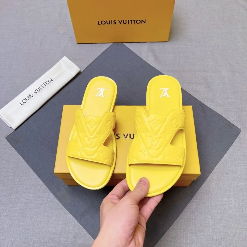Bargain Louis Vuitton Slippers