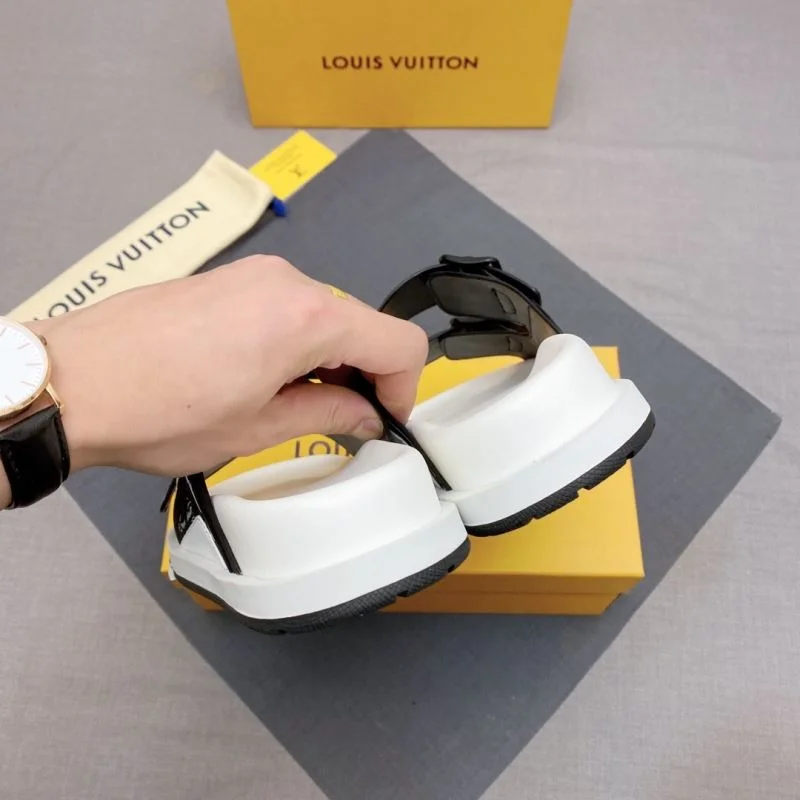Discounted Louis Vuitton Slippers