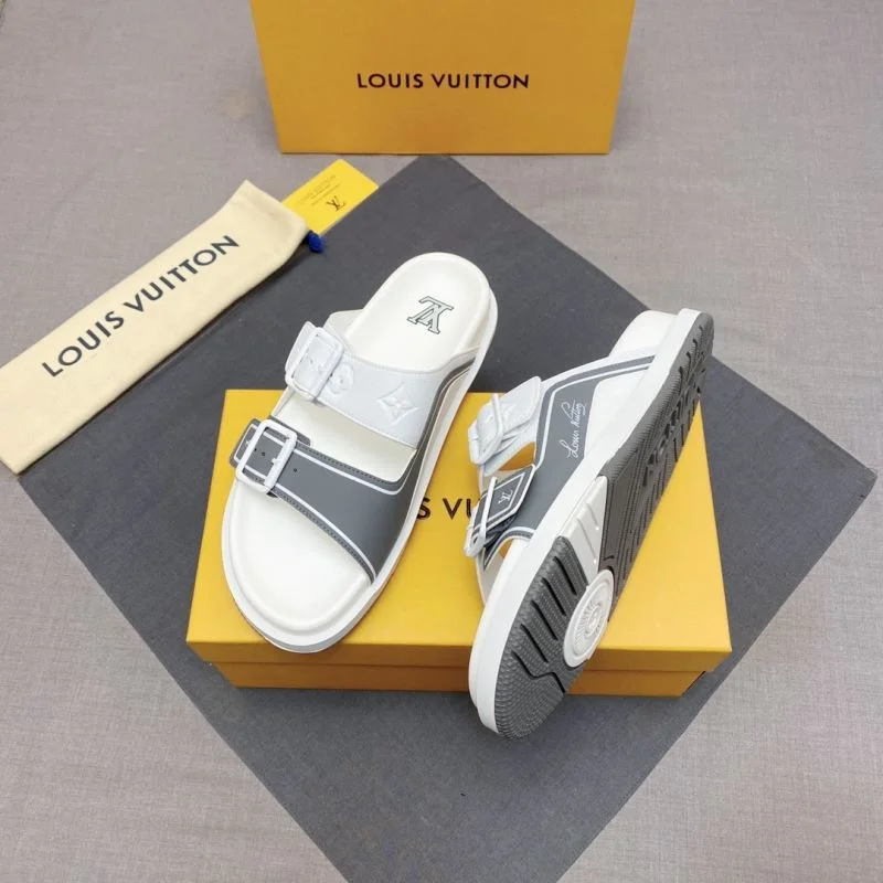 Brand-authenticated Louis Vuitton Slippers