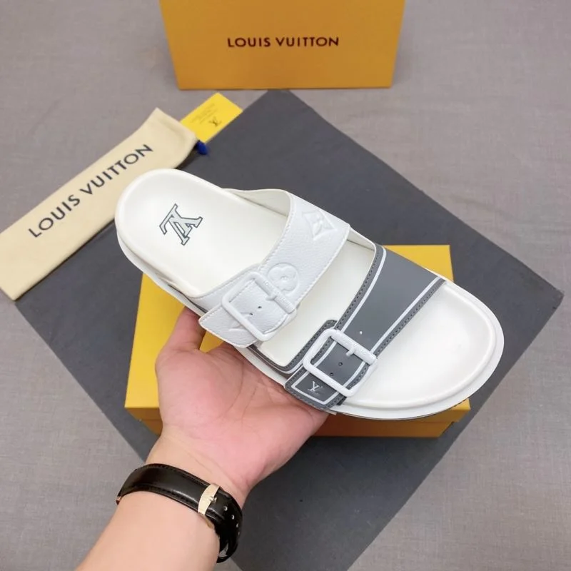 Brand-authenticated Louis Vuitton Slippers