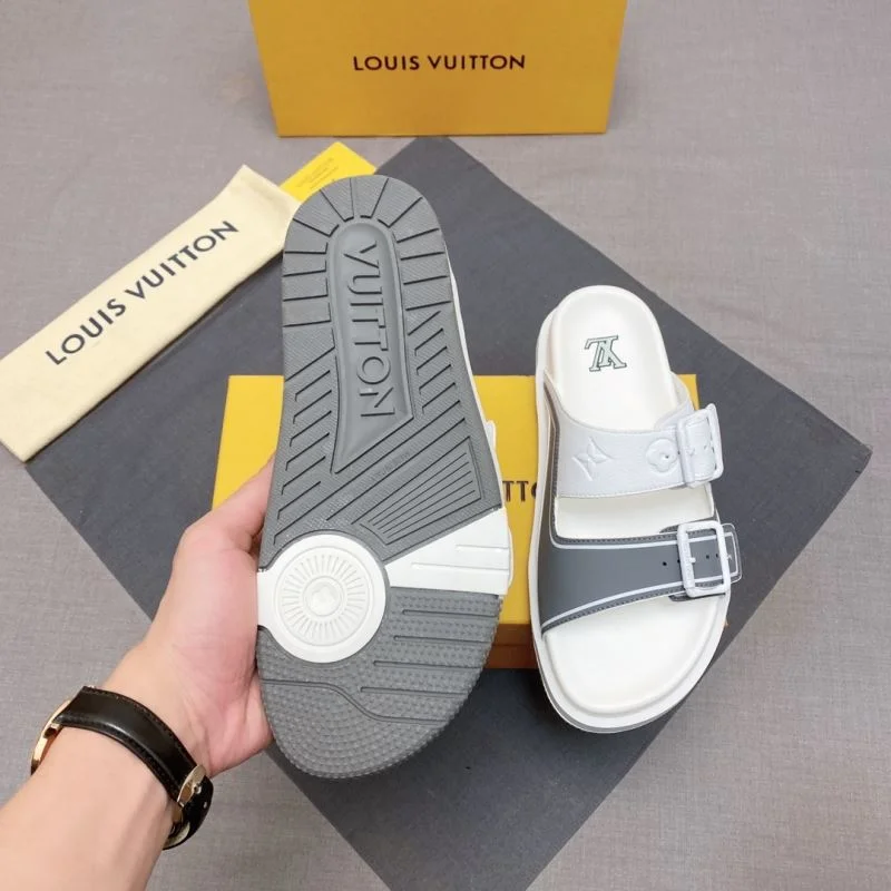 Brand-authenticated Louis Vuitton Slippers