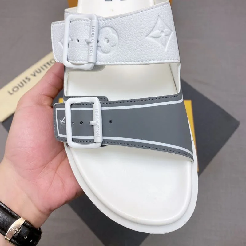 Brand-authenticated Louis Vuitton Slippers