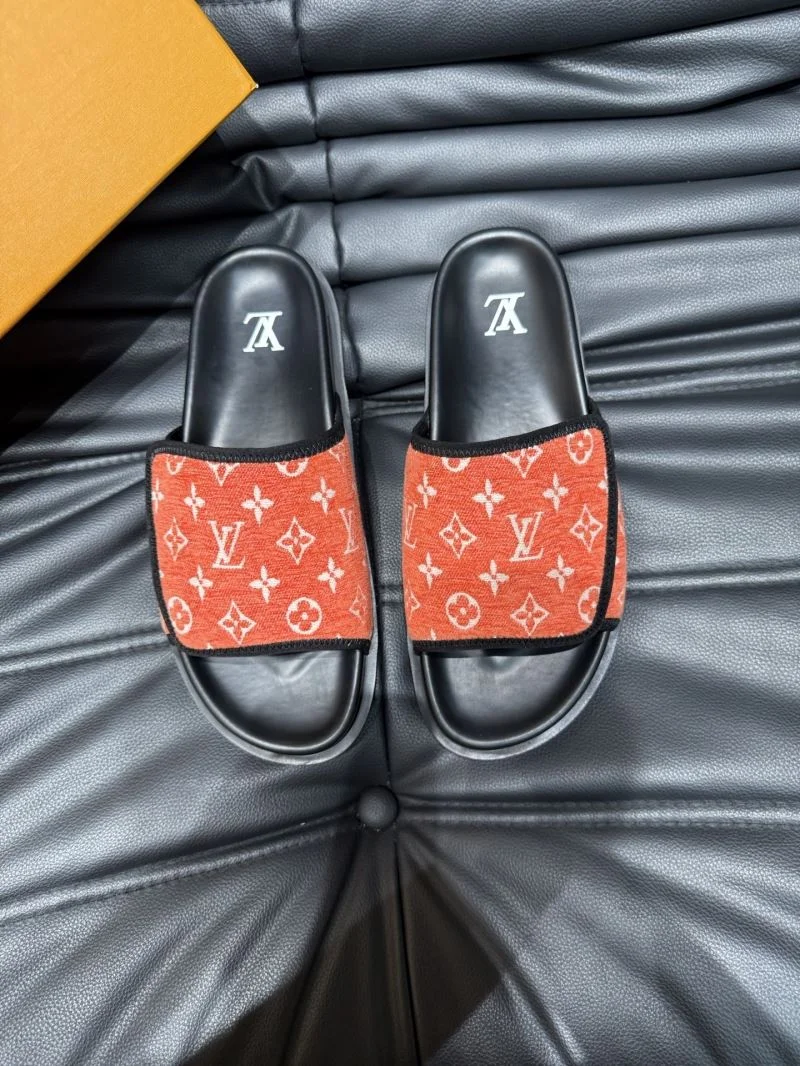 Louis Vuitton Slippers
