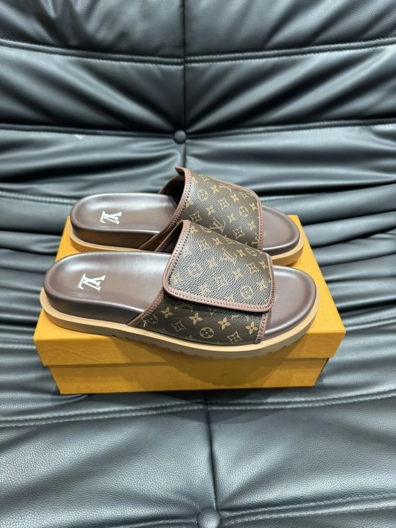 Exact replica Louis Vuitton Slippers