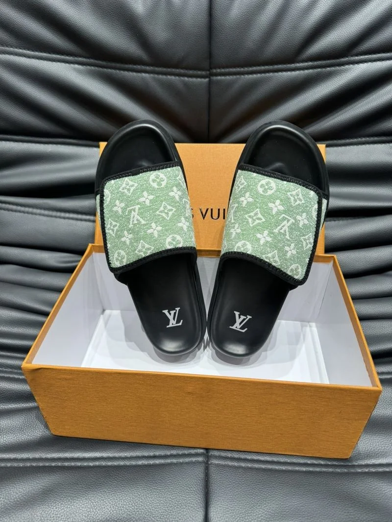 Bargain Louis Vuitton Slippers