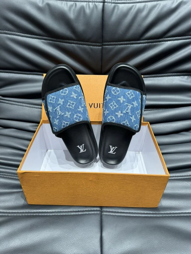 Bargain Louis Vuitton Slippers