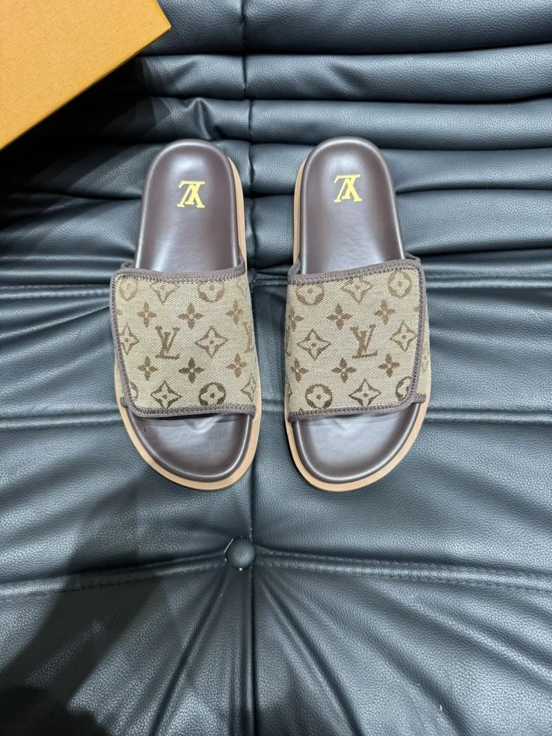 Louis Vuitton Slippers