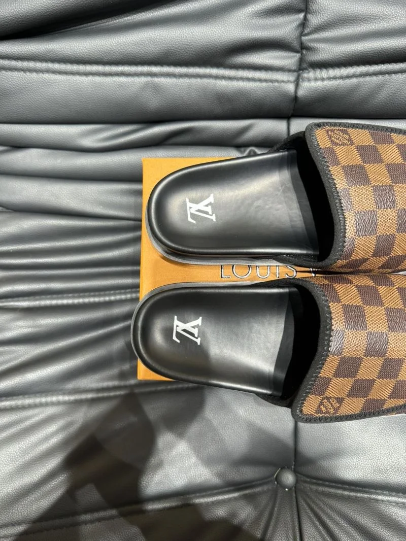 1:1 copy Louis Vuitton Slippers