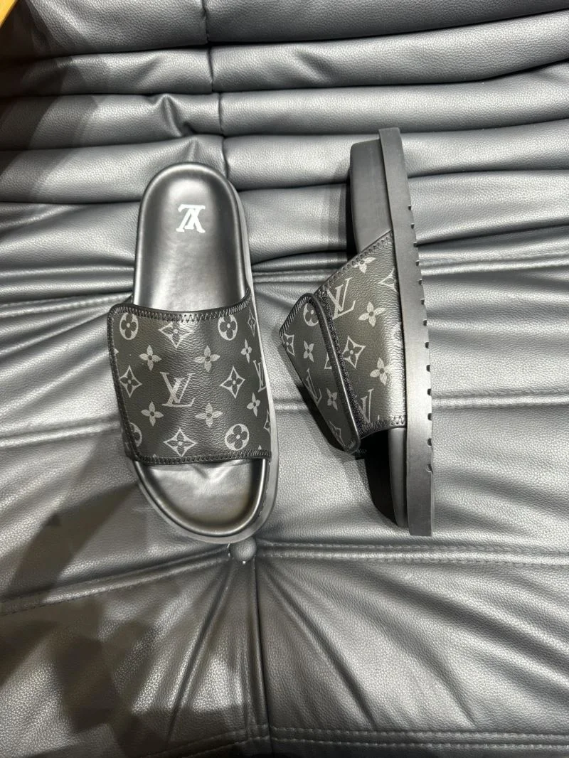 Official Louis Vuitton Slippers
