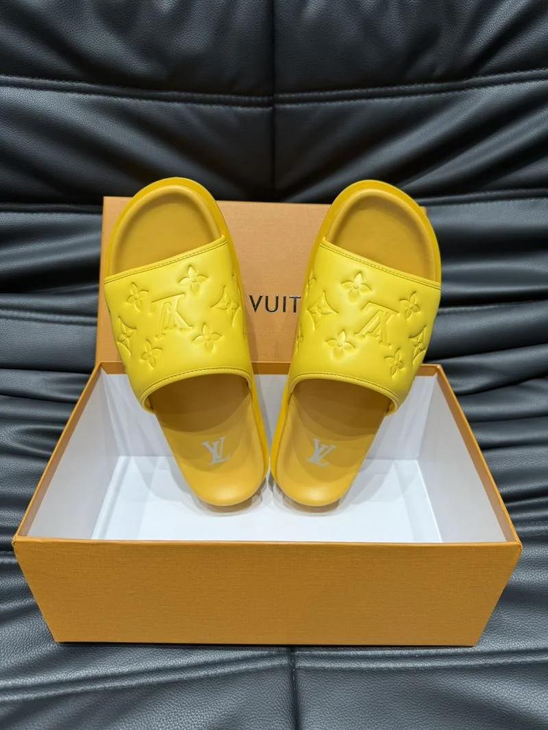 Bargain Louis Vuitton Slippers