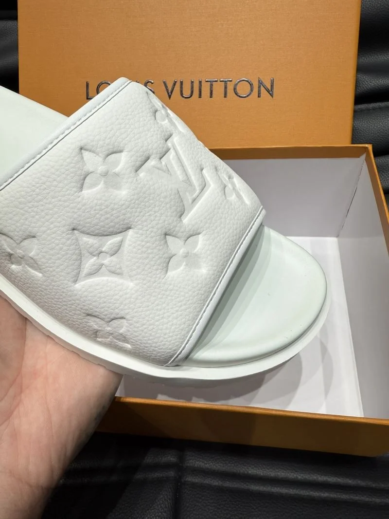 Factory-made Louis Vuitton Slippers