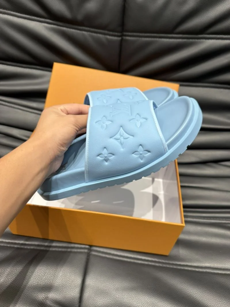 Brand-authenticated Louis Vuitton Slippers