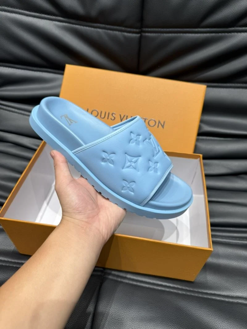 Brand-authenticated Louis Vuitton Slippers