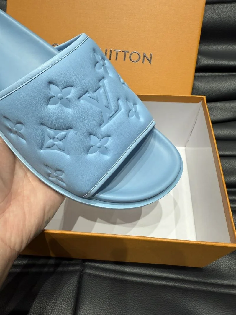 Brand-authenticated Louis Vuitton Slippers