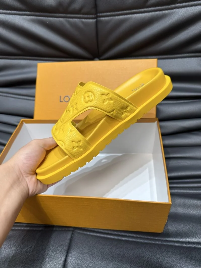 Brand-authenticated Louis Vuitton Slippers