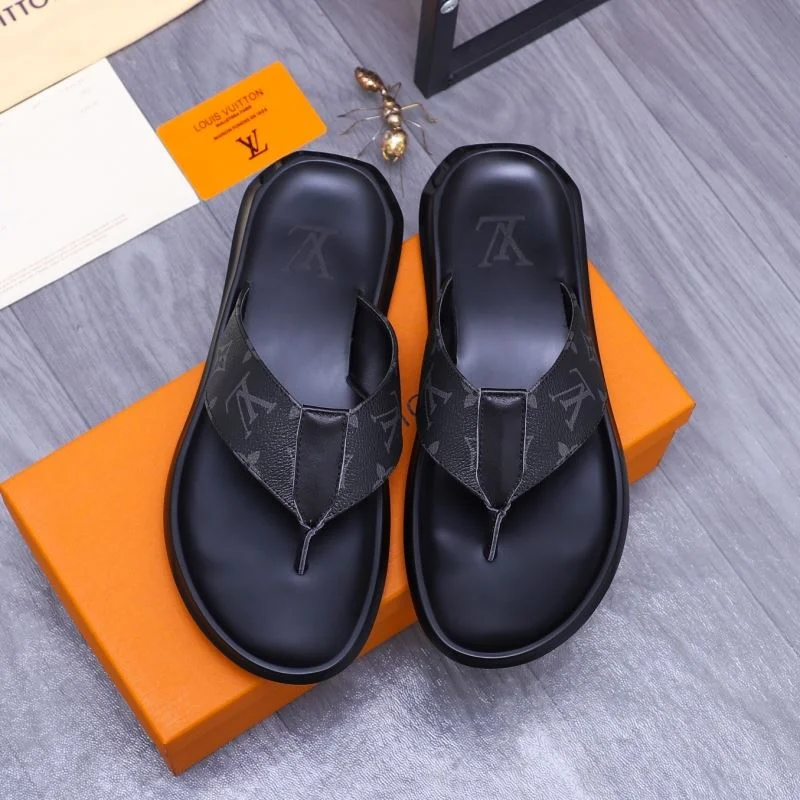 Louis Vuitton Slippers