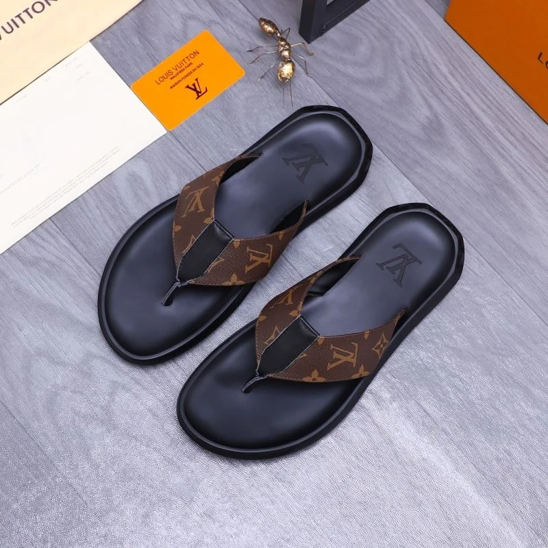 Brand-authenticated Louis Vuitton Slippers