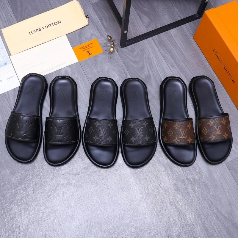 Louis Vuitton Slippers