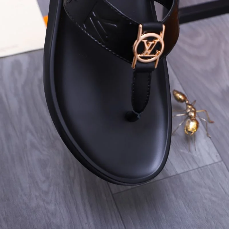 Official Louis Vuitton Slippers