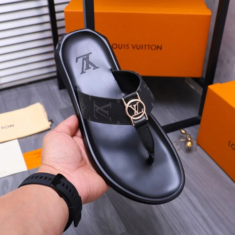 Bargain Louis Vuitton Slippers