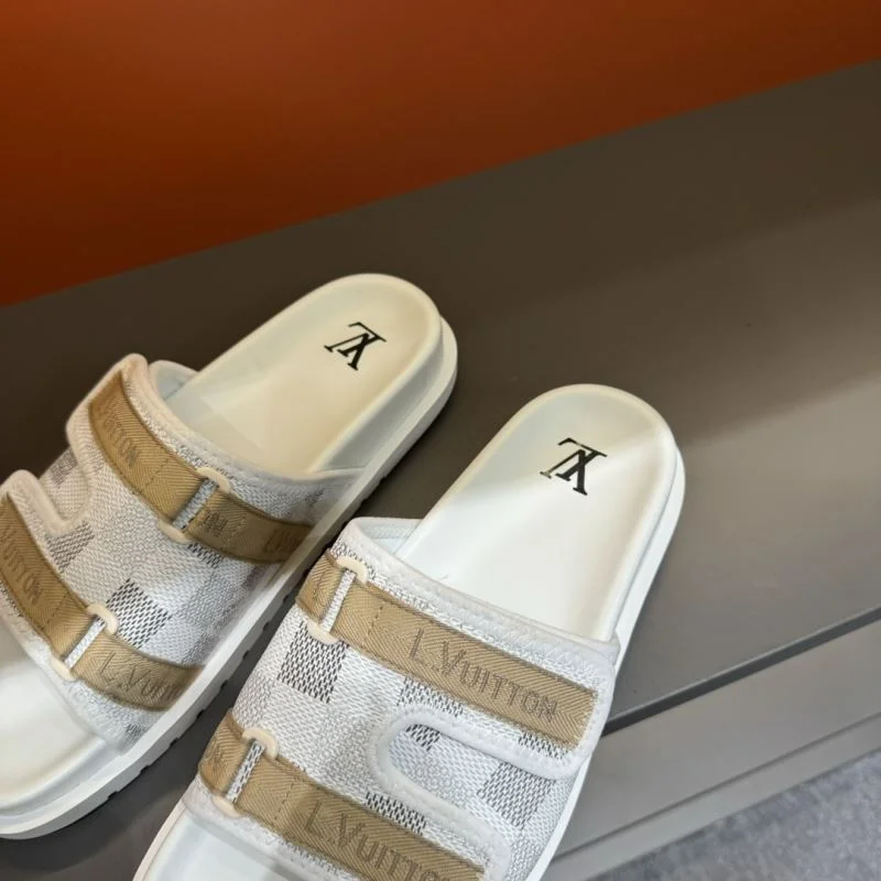 Top mirror Louis Vuitton Slippers