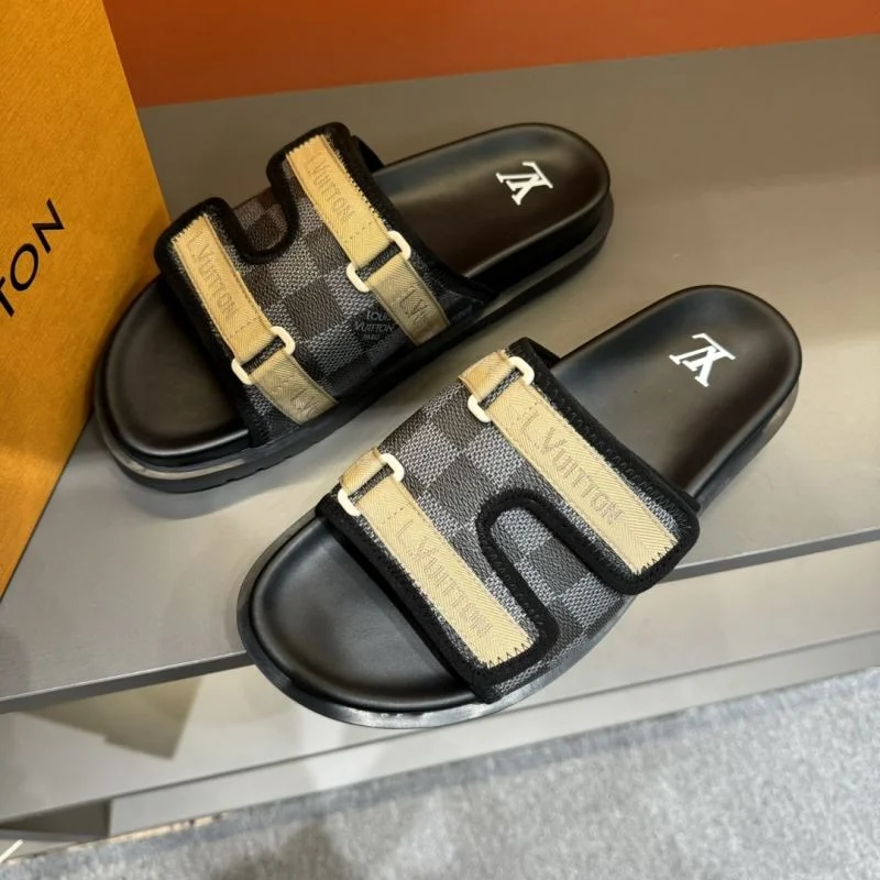 Low-cost Louis Vuitton Slippers