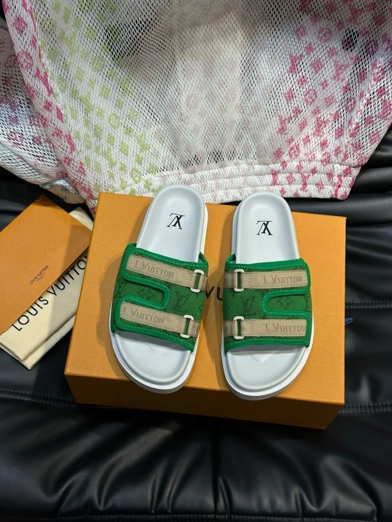 Louis Vuitton Slippers