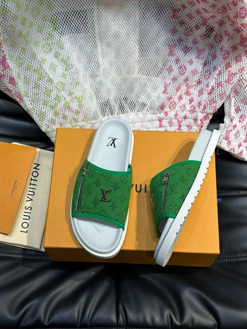 Bargain Louis Vuitton Slippers